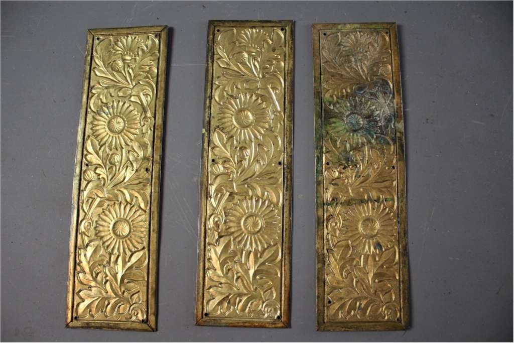 Aesthetic Movement finger plates. | METALWARE | Art Furniture