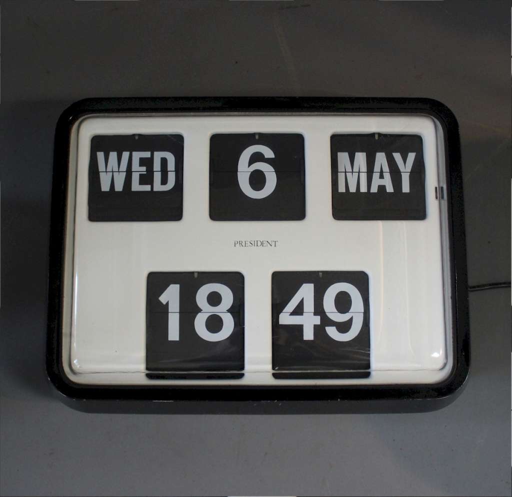 Flip Clock by President from 1970s | CLOCKS | Art Furniture